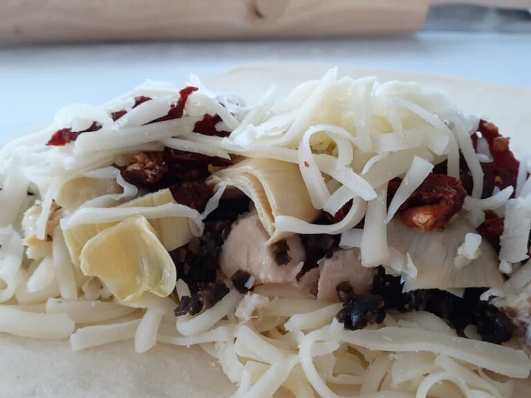 Easy Stromboli Recipe • That Sweet Tea Life