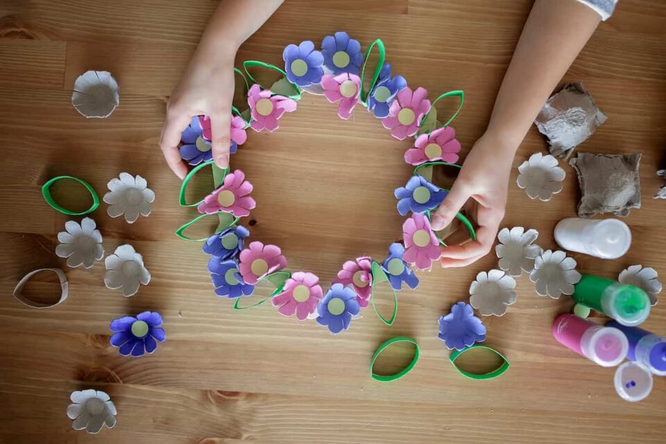 Egg Carton Crafts: Creative Ideas for Upcycling Egg Containers • That ...