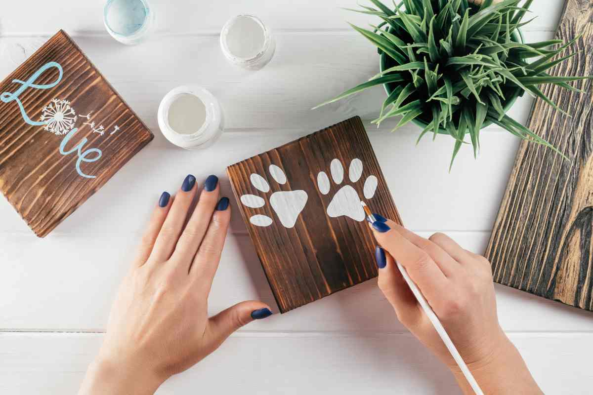 How to Weather Wood for Furniture & Crafting • That Sweet Tea Life