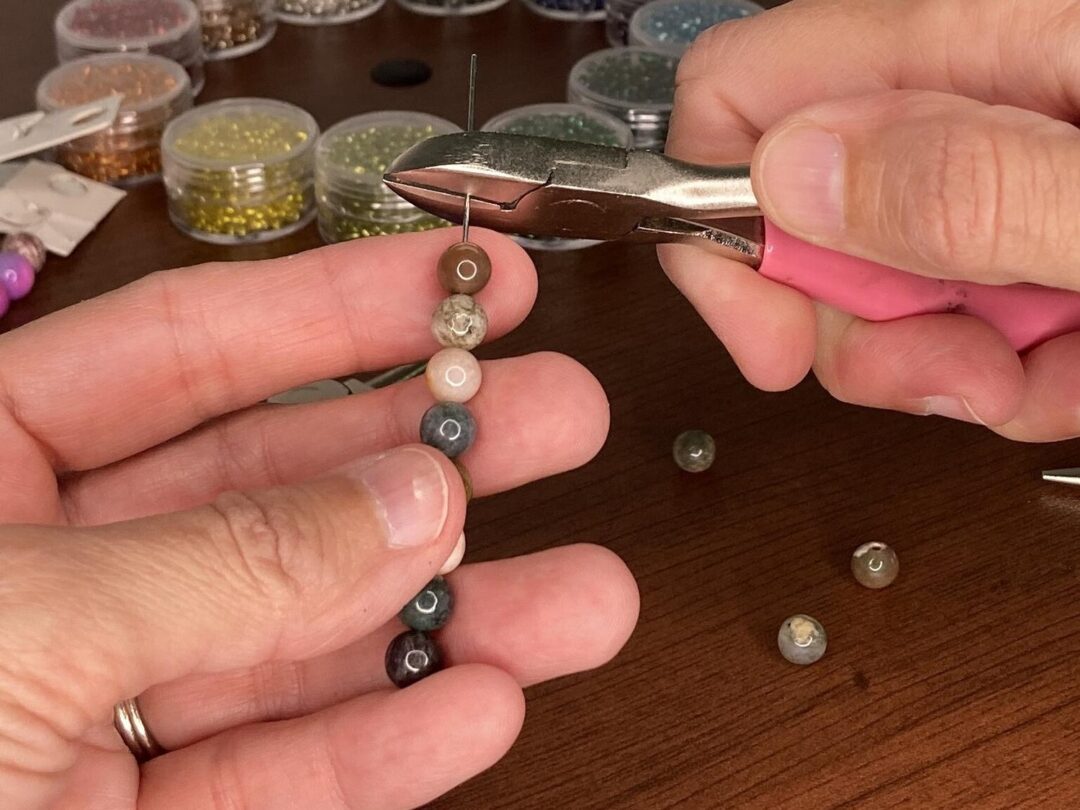 How to Make Beaded Earrings: A Step-by-Step Journey into Beadwork ...