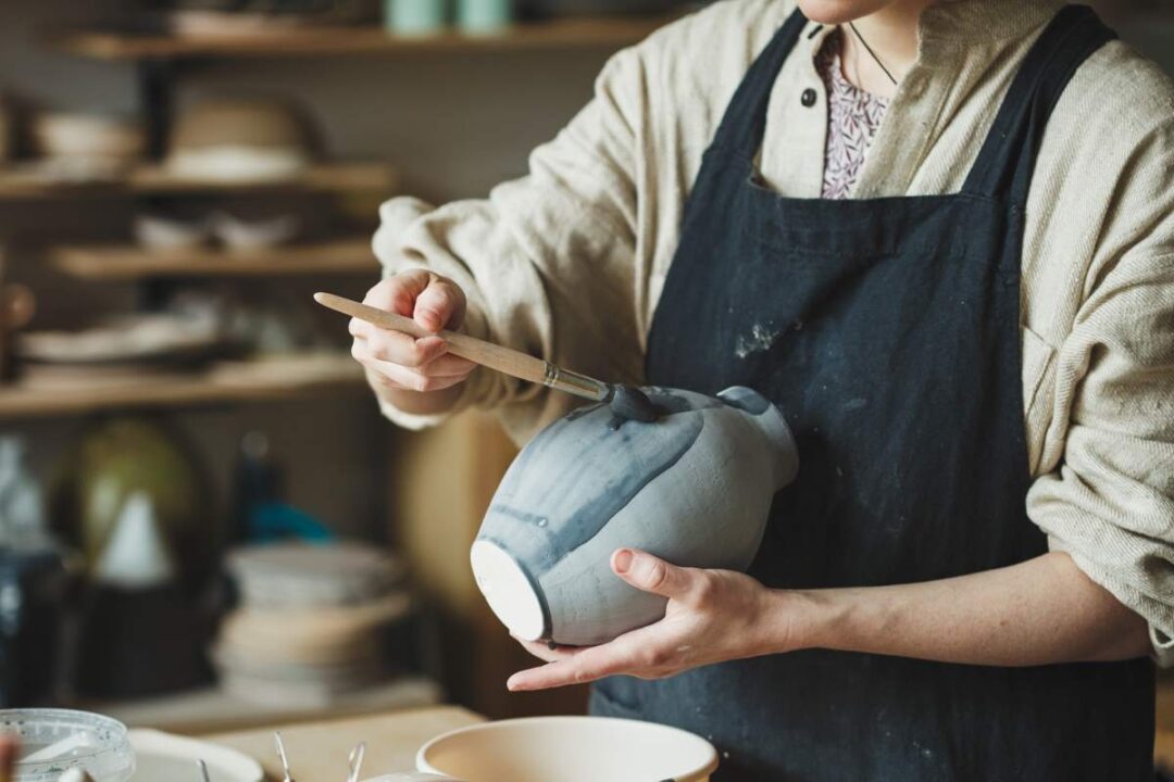 14 Pottery Glaze Types: How they Work and When to Use them • That Sweet ...